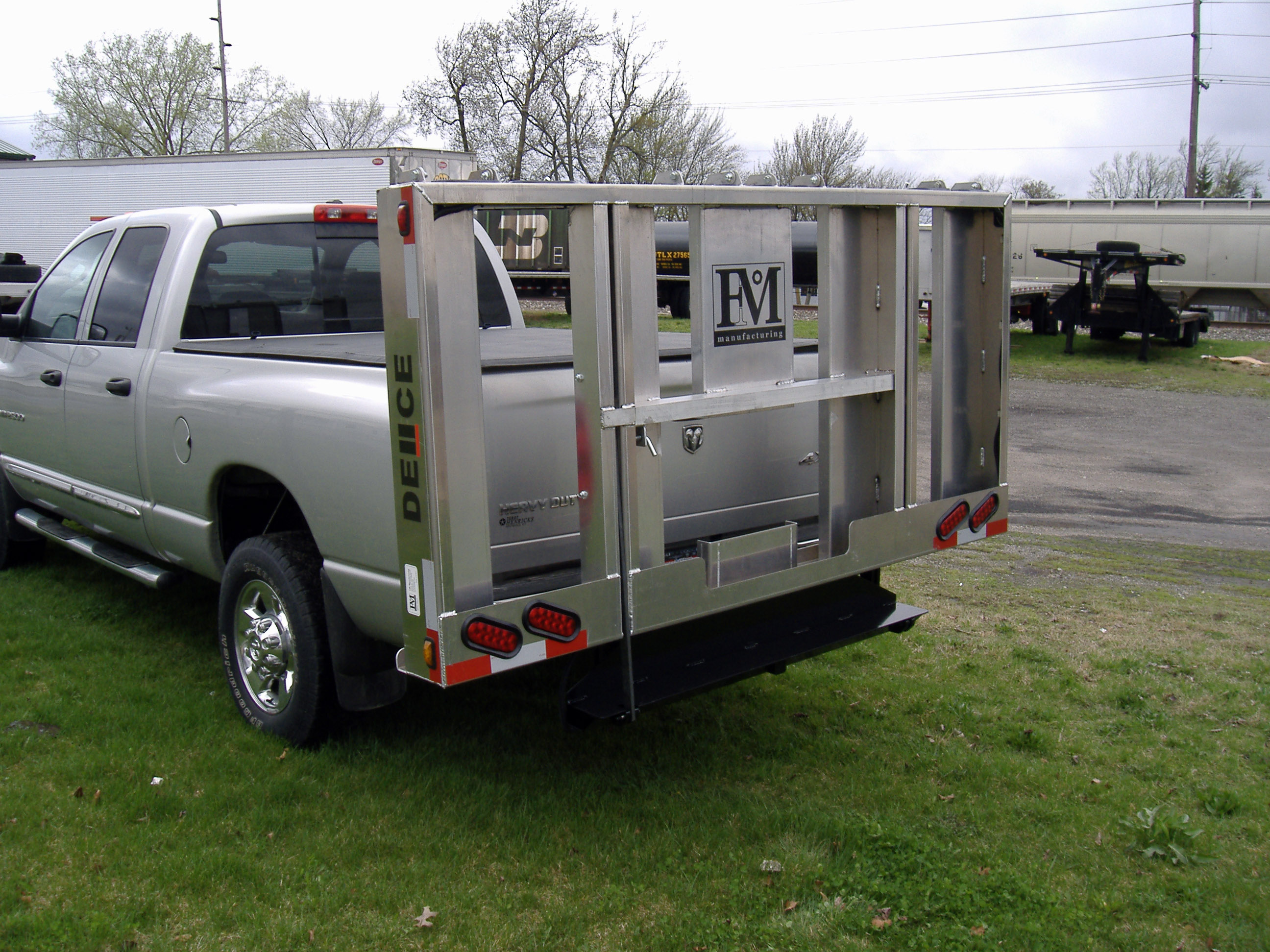 F.M. Manufacturing, Inc. | Deuce™