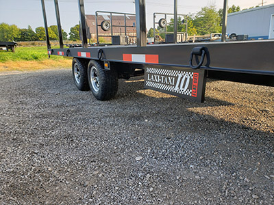 F.M. Manufacturing, Inc. | Laxi-Taxi Flatbed™