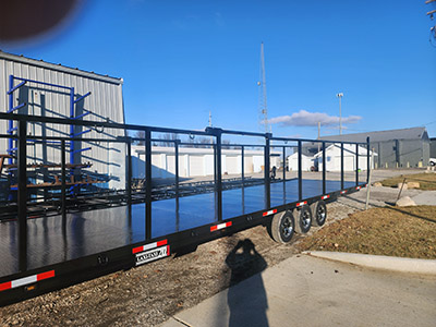 F.M. Manufacturing, Inc. | Laxi-Taxi Flatbed™